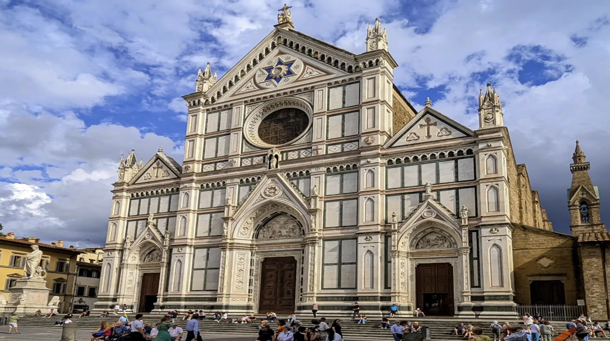 Basilica di Santa Croce: Is het een bezoek waard?